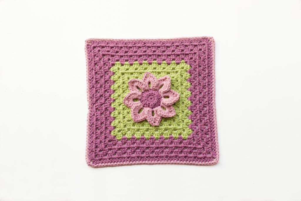 Water Lily Afghan Square - Free Crochet Pattern by Hopeful Honey