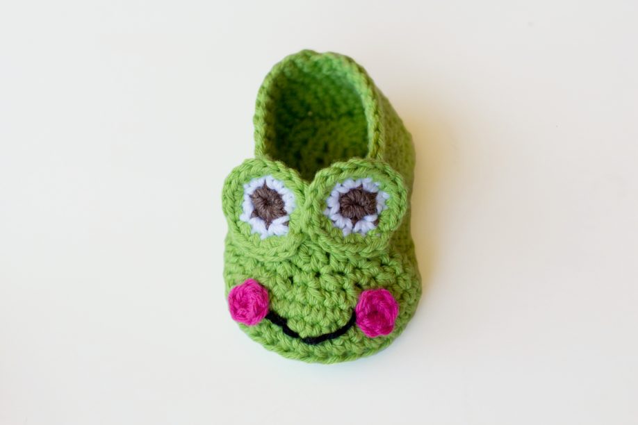 Frog Baby Booties Crochet Pattern - Hopeful Honey
