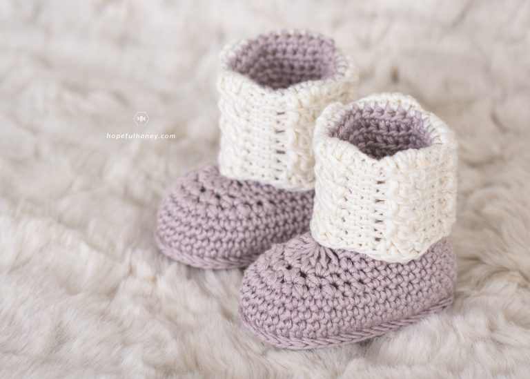Apricity Cable Baby Booties - Crochet Pattern by Hopeful Honey